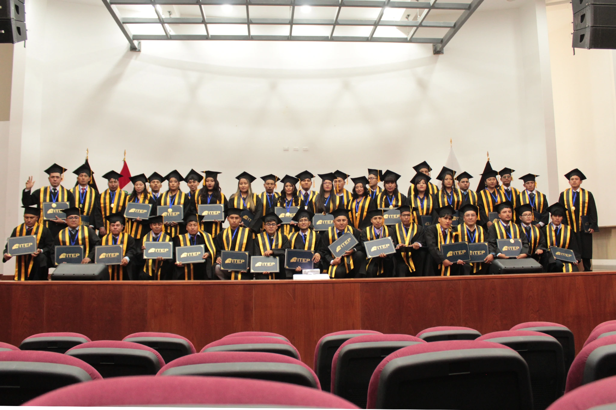 Ceremonia de Titulación ITEP 2025 | Instituto ITEP